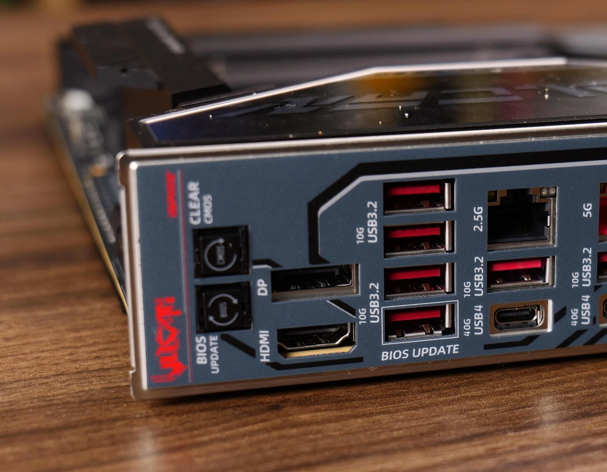 冠以火神之名 七彩虹iGame Z890 VULCAN X V20 火神主板测评 - 哔哩哔哩