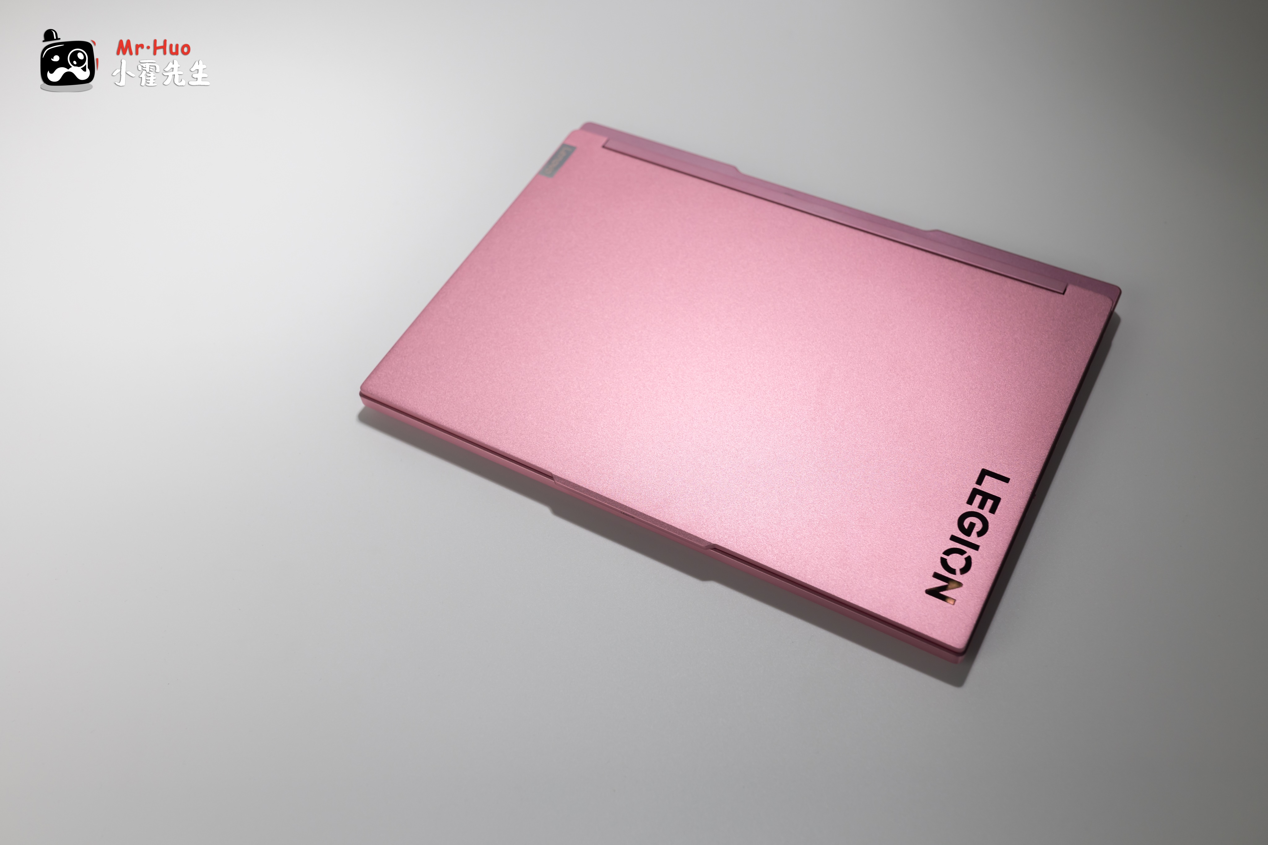 终于等到它！全球首台！Y9000X粉色限定版！ - 哔哩哔哩