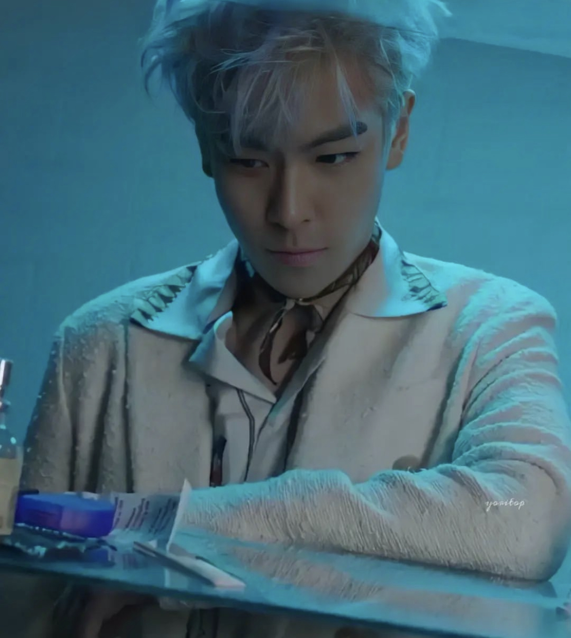 【韩网热议】T.O.P早就在Bigbang MV中宣传新事业！有被安利到吗？ - 哔哩哔哩