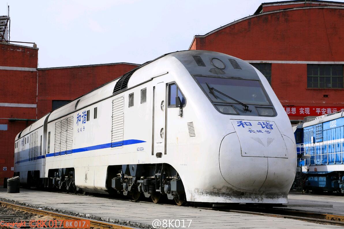 【科普】长城脚下大白猪-中国铁道部|南车戚墅堰机车车辆有限公司|NDJ3型内燃动车组 - 哔哩哔哩