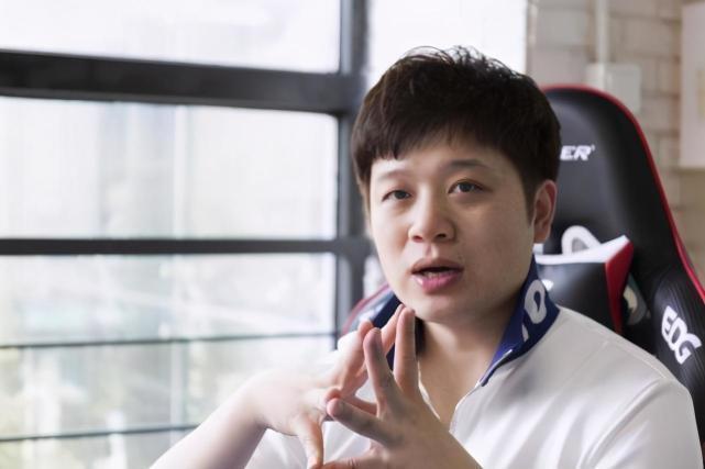 Ray又出来作妖了！这一次矛头没有直指EDG，但晒出照片，配文：地狱 - 哔哩哔哩