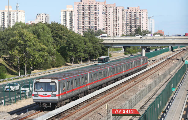 北京地铁1号线·DKZ4型地铁电动列车图片全集（2023版） - 哔哩哔哩