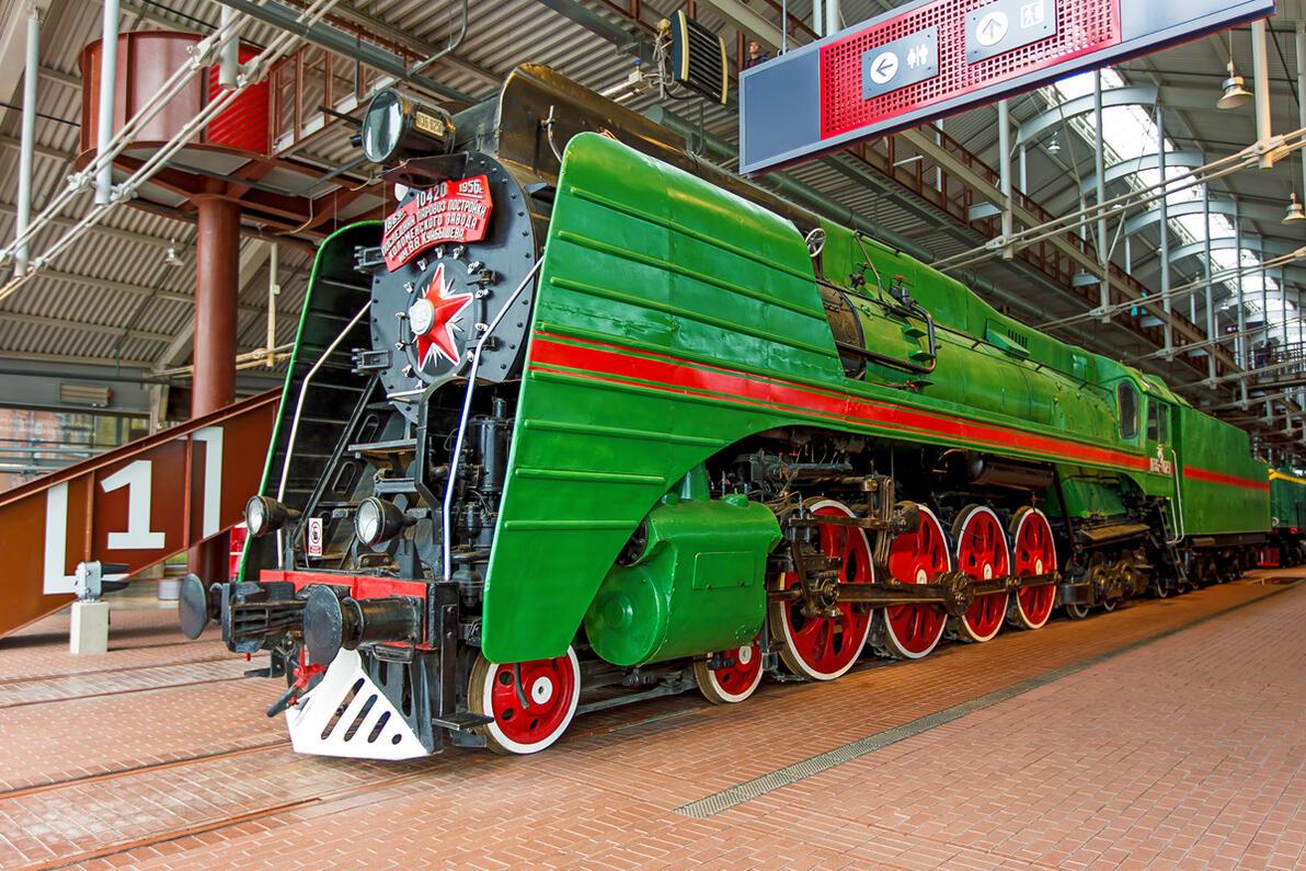 【科普】苏联铁道部最后一款干线客运蒸汽机车——P36型蒸汽机车 - 哔哩哔哩