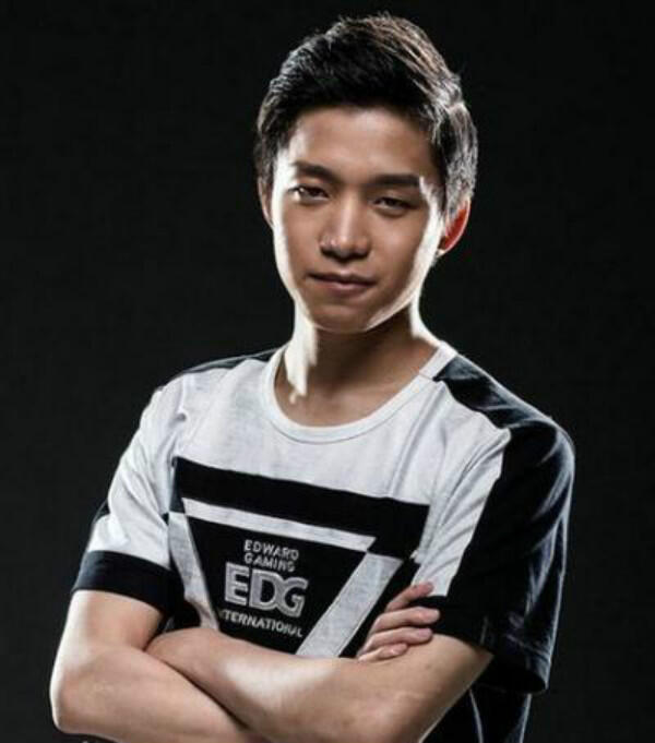 EDG再度惨败，粉丝留言很理性，但最后一句话却让人泪目了！ - 哔哩哔哩