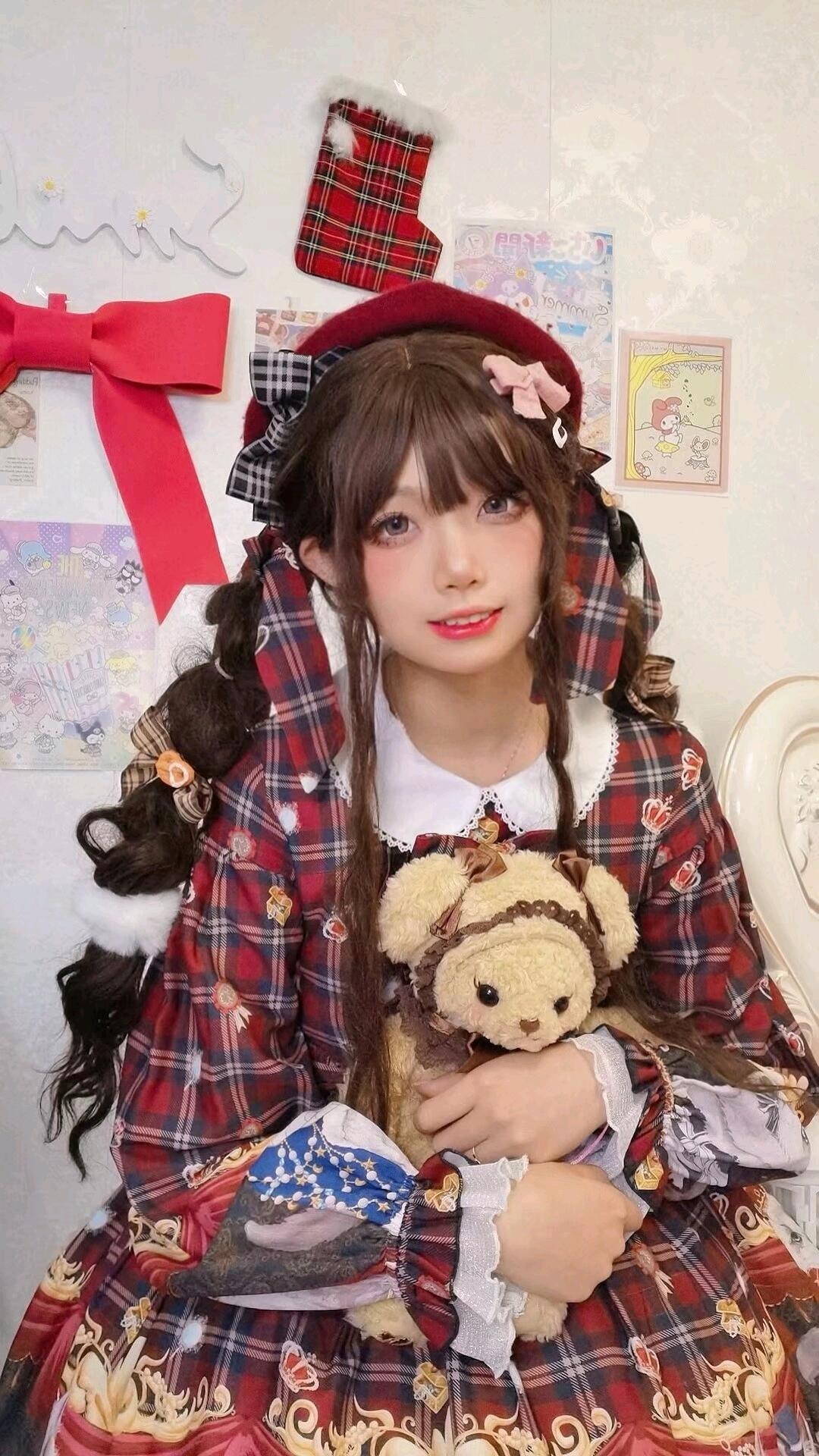 Most Disturbed Person on Planet Earth 3 - 哔哩哔哩