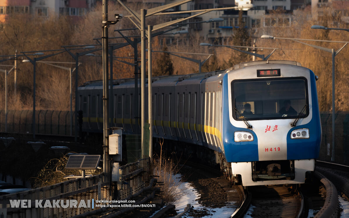 【北京地铁】13号线56组DKZ5/DKZ6型电动客车组(H401~H456)照片全集 - 哔哩哔哩