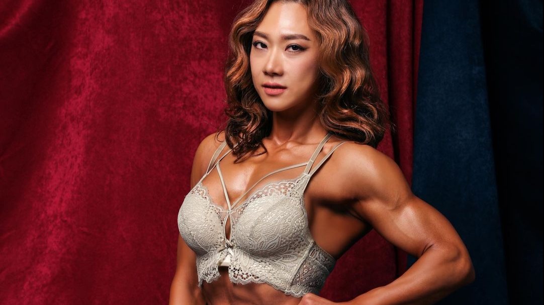 韩国健美国家队的女子形体级别主力选手--Son Eun Yeong - 哔哩哔哩