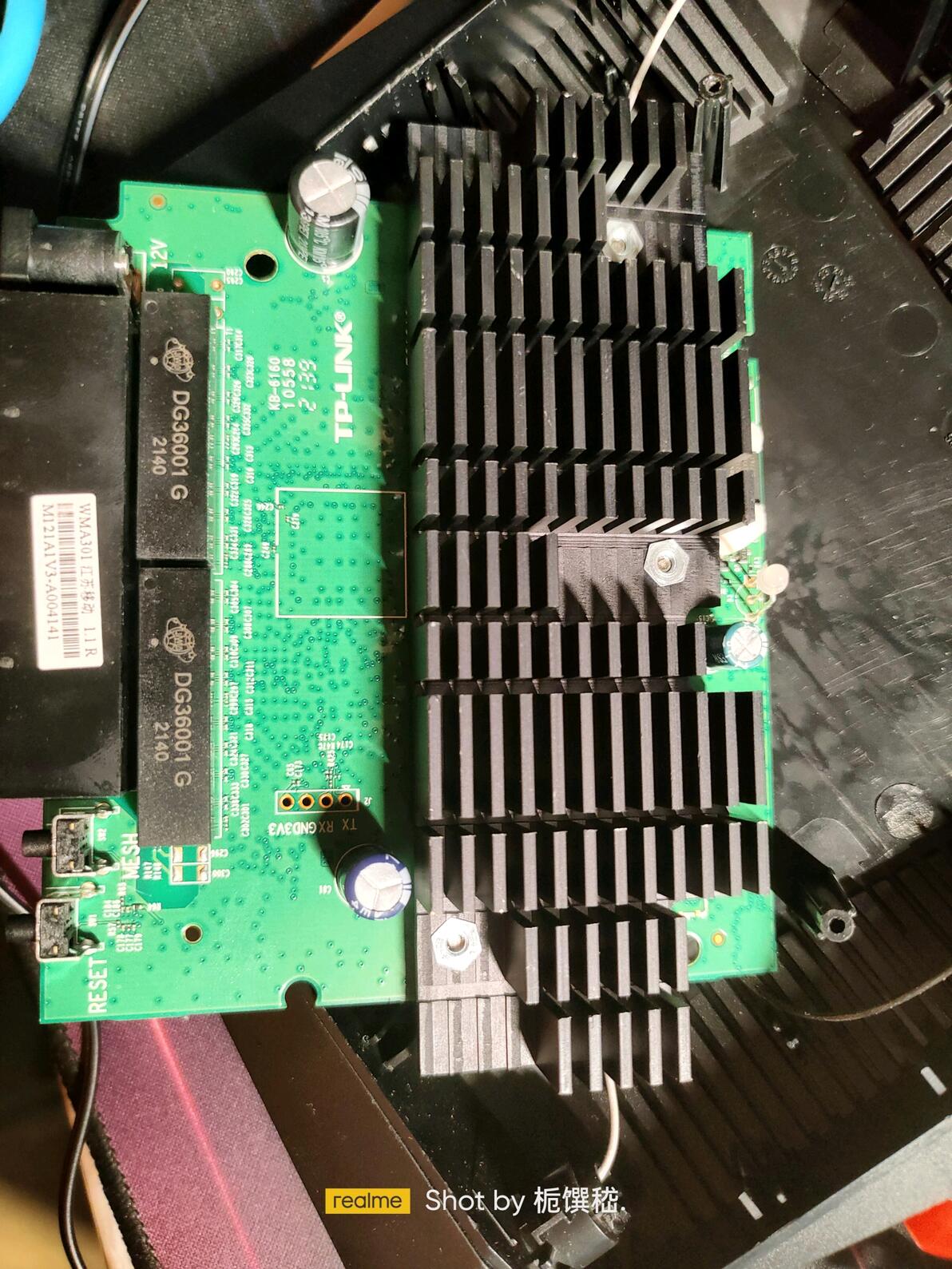 TP-LINK WMA301移动定制版拆机 - 哔哩哔哩