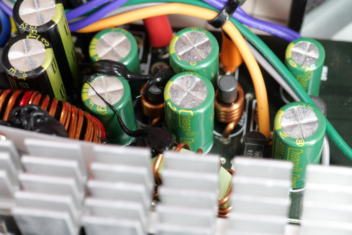 倒是还没接地府，超便宜的750W金牌全模组电源大水牛GPN850拆解评测 - 哔哩哔哩