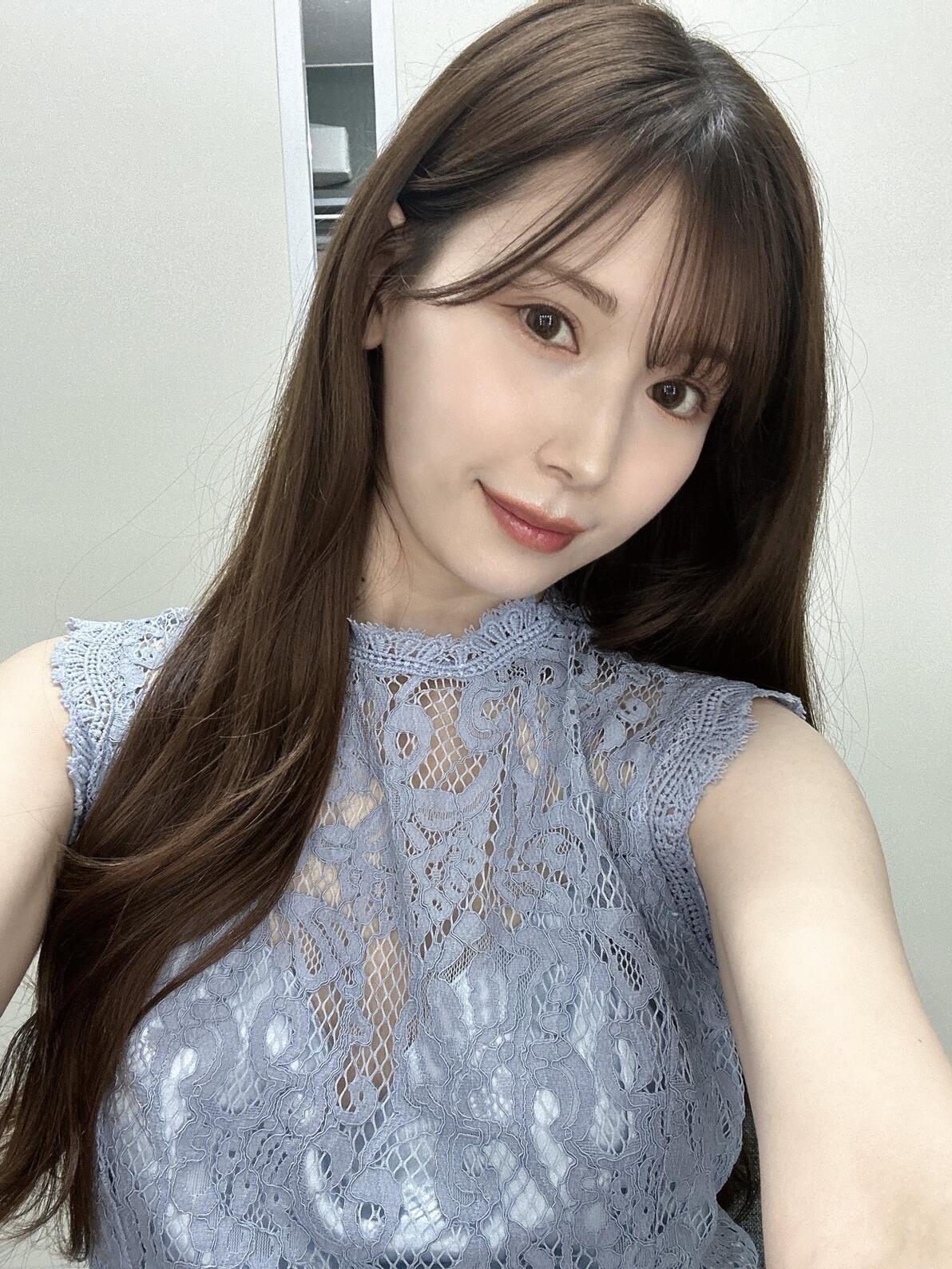 明里䌷 明里紬 明里つむぎ Akari Tsumugi 【业界大百科#023】 - 哔哩哔哩