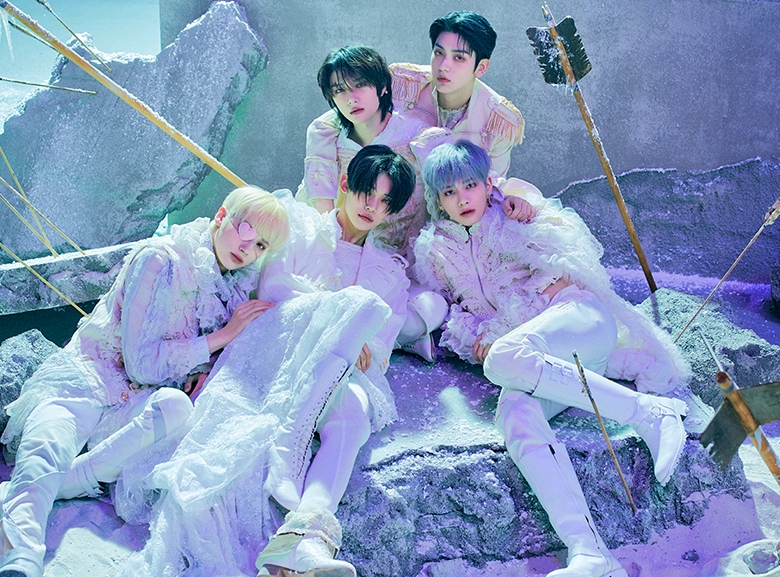 【韩国专辑Billboard 200在榜周数TOP10】TXT 2021年新专辑进榜！ - 哔哩哔哩