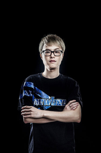 TI4世界冠军Hao加盟火猫直播 16日正式开启首播！ - 哔哩哔哩