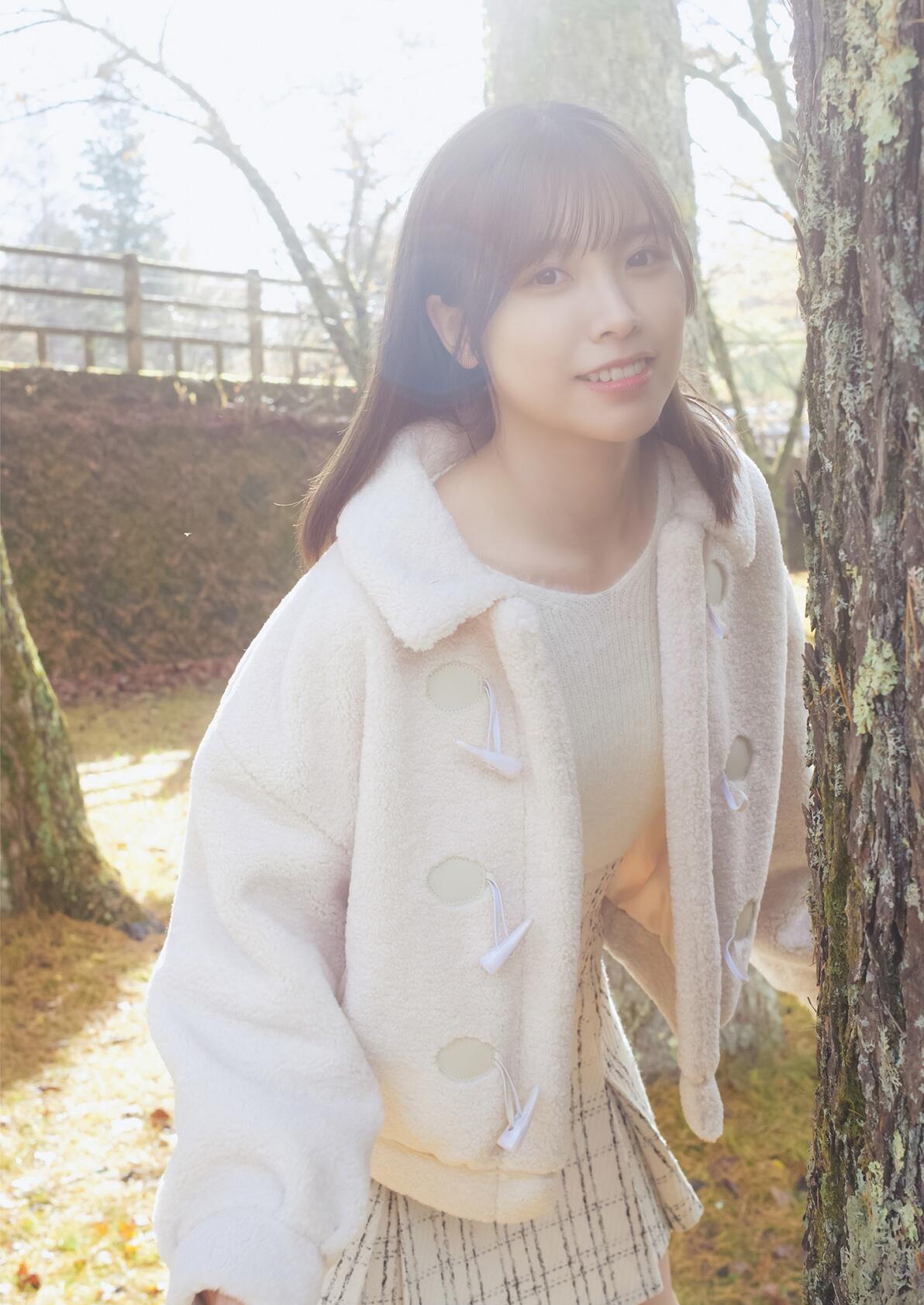 【数字版限定】Liyuu写真集「恋爱、是怎样的滋味？」-YoungJump - 哔哩哔哩