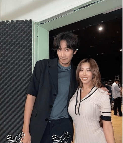 下车《running man》后变帅了？Jessi社交媒体更新与李光洙亲密照片 - 哔哩哔哩