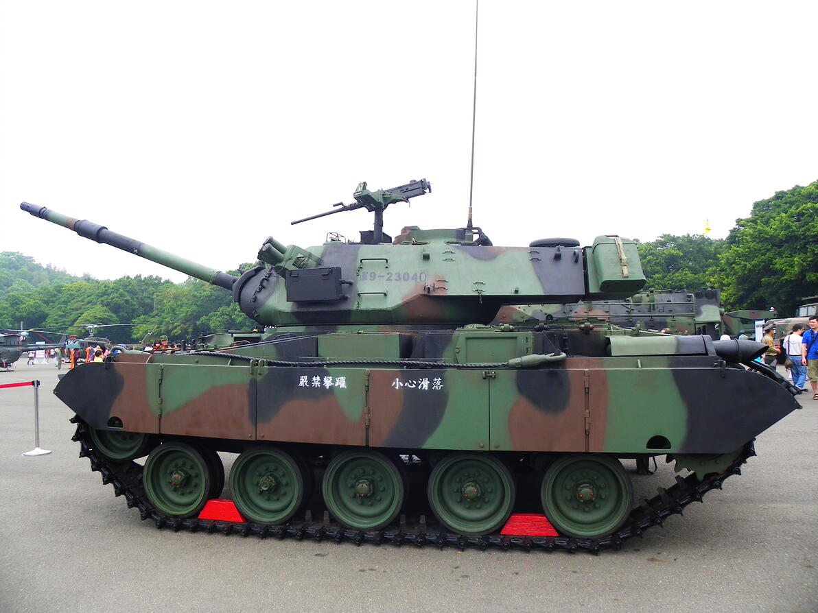 美利坚斗犬——M41华克猛犬轻型坦克 - 哔哩哔哩