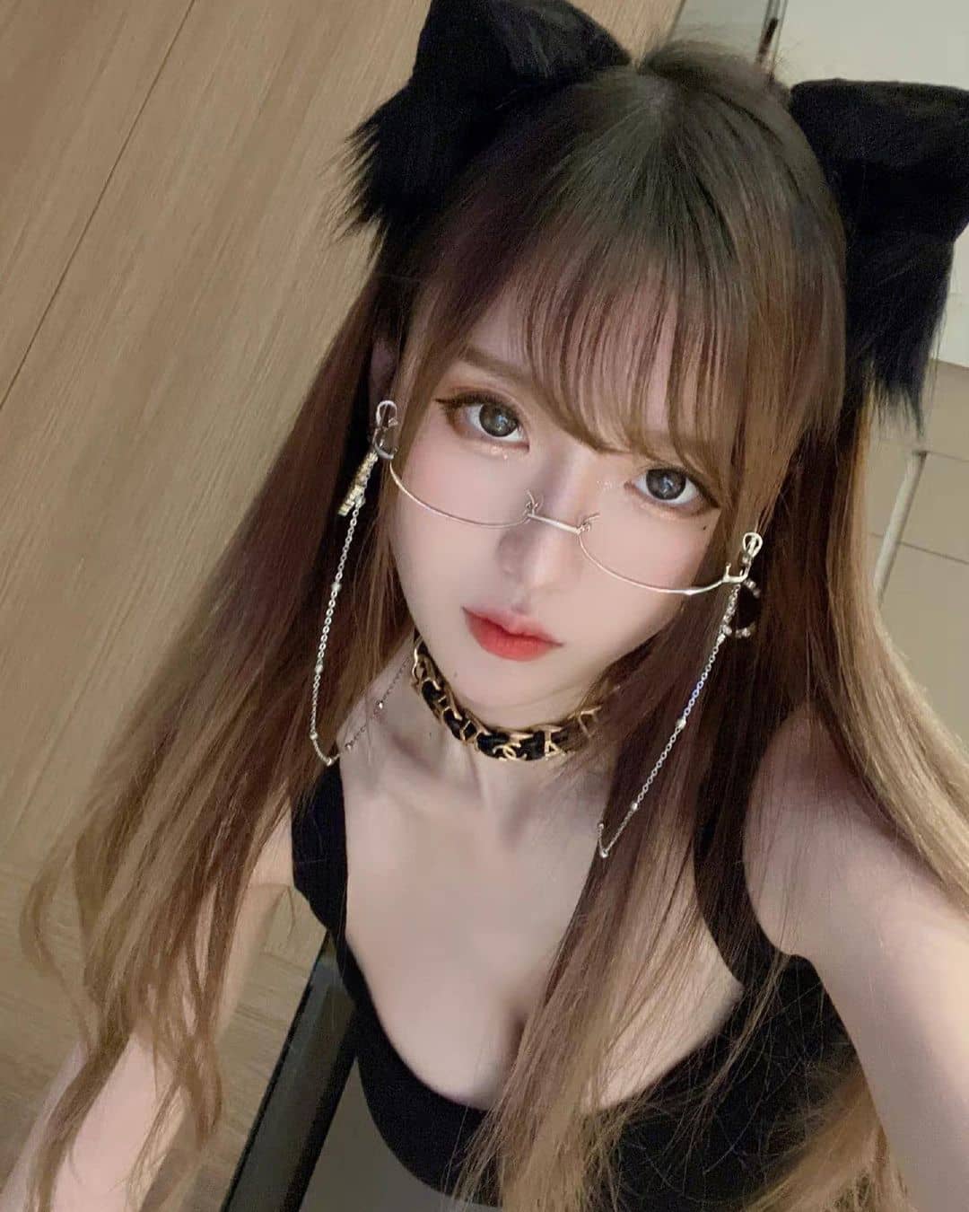 腐团儿Ikaros颜值逆天镜头一拉远全身上下都是看点 - 哔哩哔哩