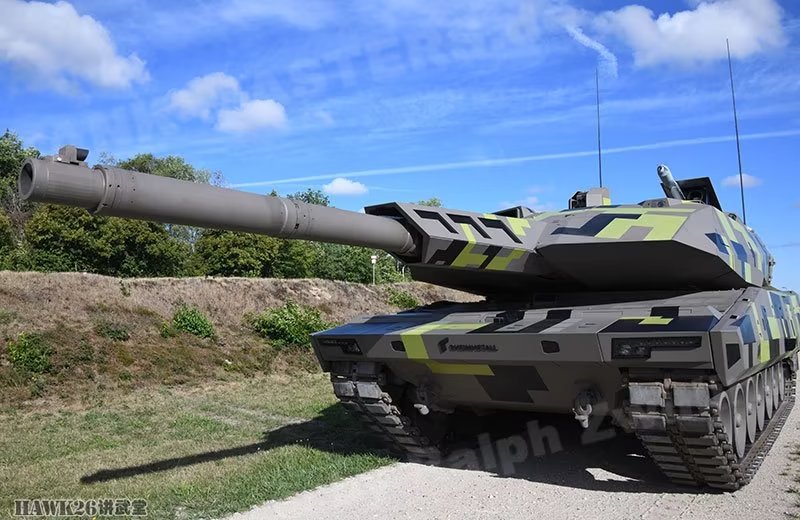 细看：莱茵金属KF51“黑豹”主战坦克 130mm主炮还要搭配巡飞弹 - 哔哩哔哩