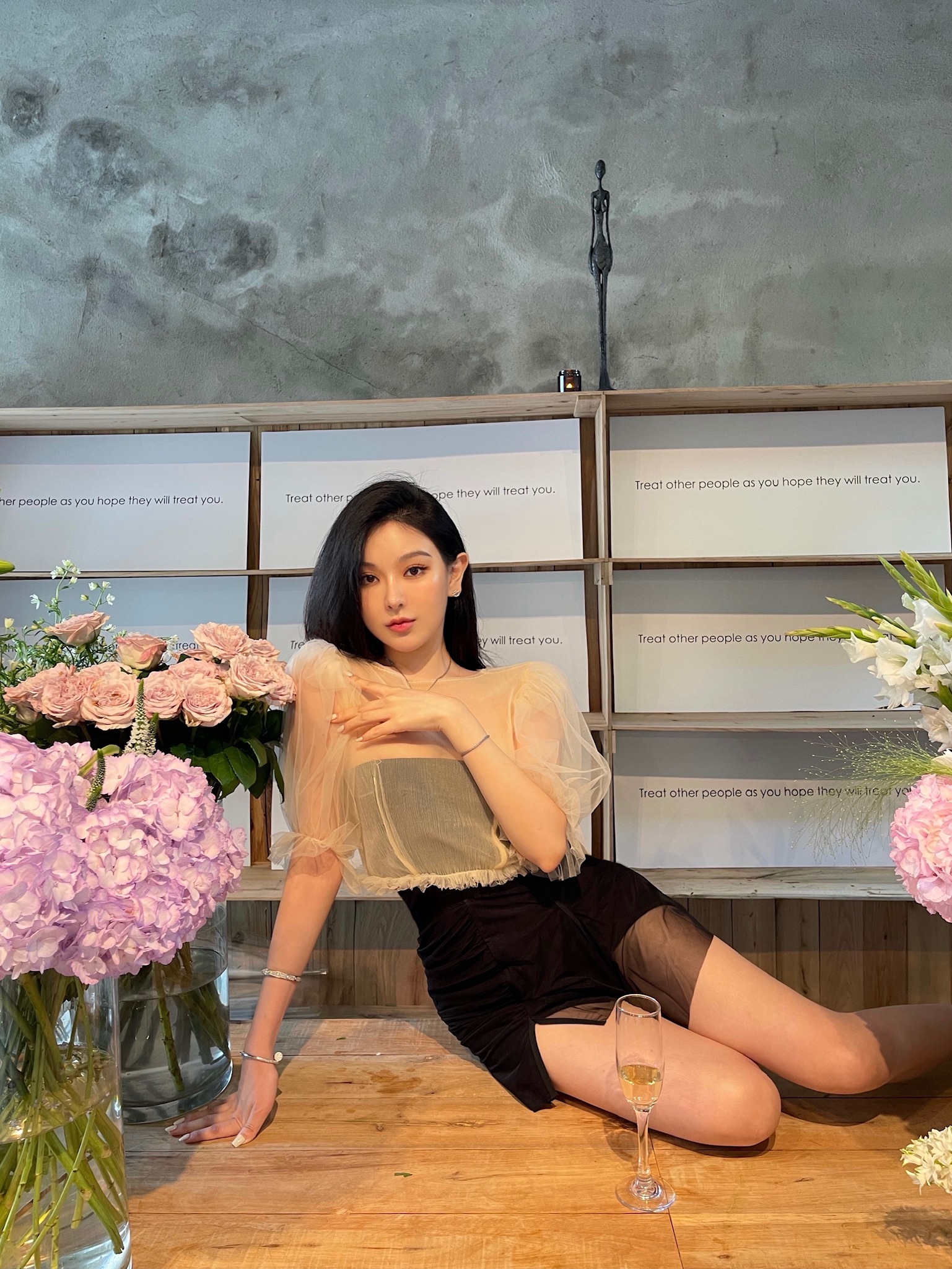 woppei 2021春夏米黄色网纱超短系带上衣(赠抹胸) - 哔哩哔哩