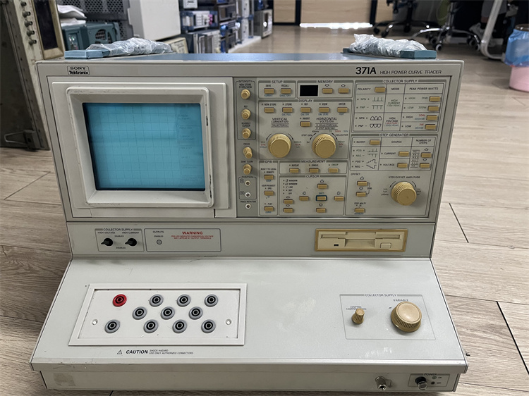 泰克371A可编程曲线追踪仪/tektronix371A - 哔哩哔哩