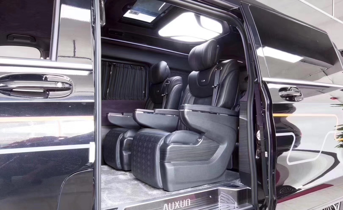 21新款奔驰V260L九速变速箱打造的奢华傲旋 - 哔哩哔哩