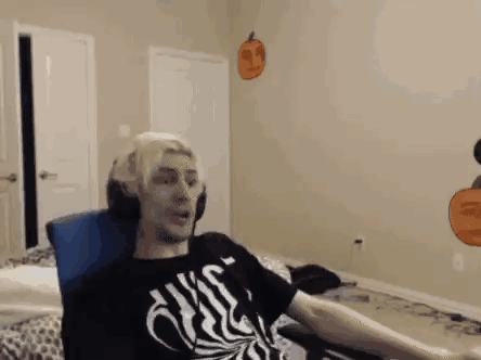 XQC表情包第二弹 - 哔哩哔哩