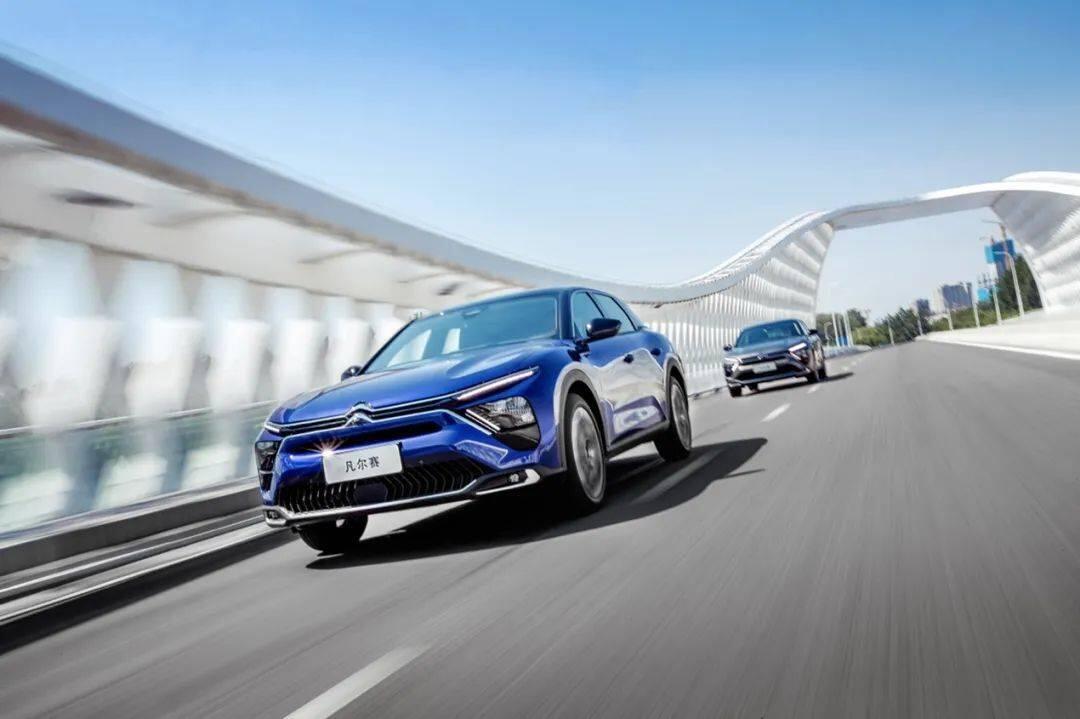 如何练就“高保值率”？凡尔赛C5 X给你一个标准答案 - 哔哩哔哩