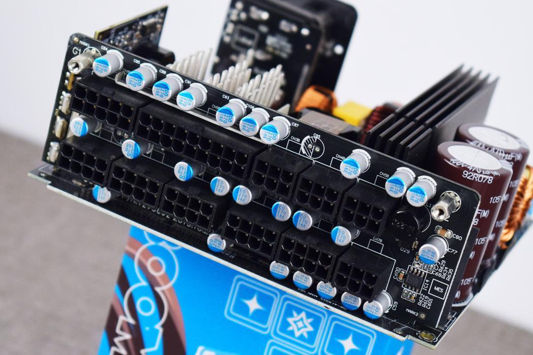 长城猎金部落F10 1000W电源开箱拆解：设计优秀的白金选择 - 哔哩哔哩