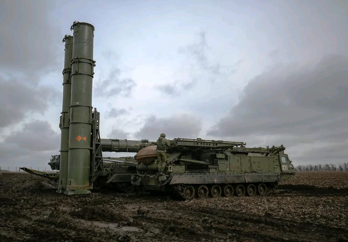 【坦克型号盘点系列】T-80底盘的其他衍生车辆 - 哔哩哔哩