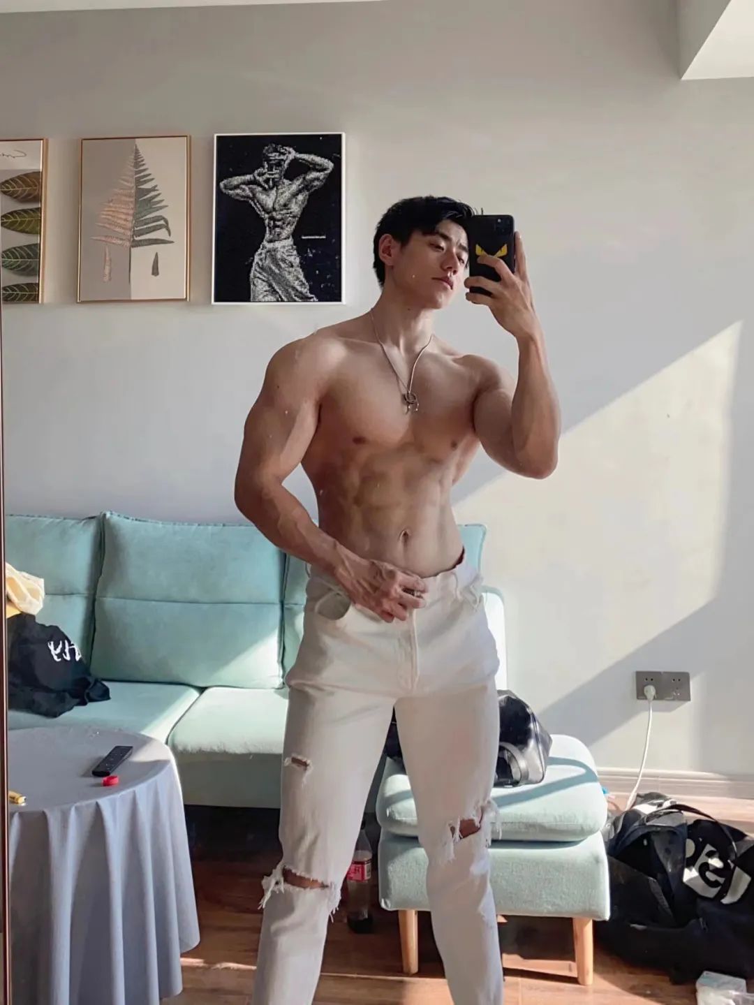 190cm极品体育生，颜值高身材好！ - 哔哩哔哩