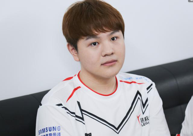 【LOL】Zoom谈TheShy：世界第一也是历届最强 - 哔哩哔哩