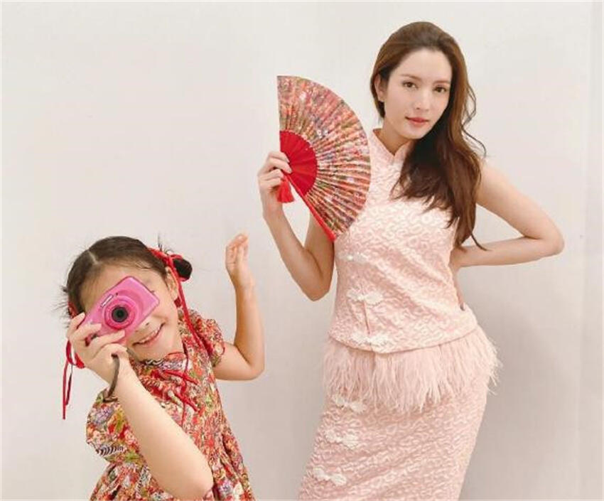 泰剧女王Aff透露情感状况，表示担心即将临产的Chompoo - 哔哩哔哩