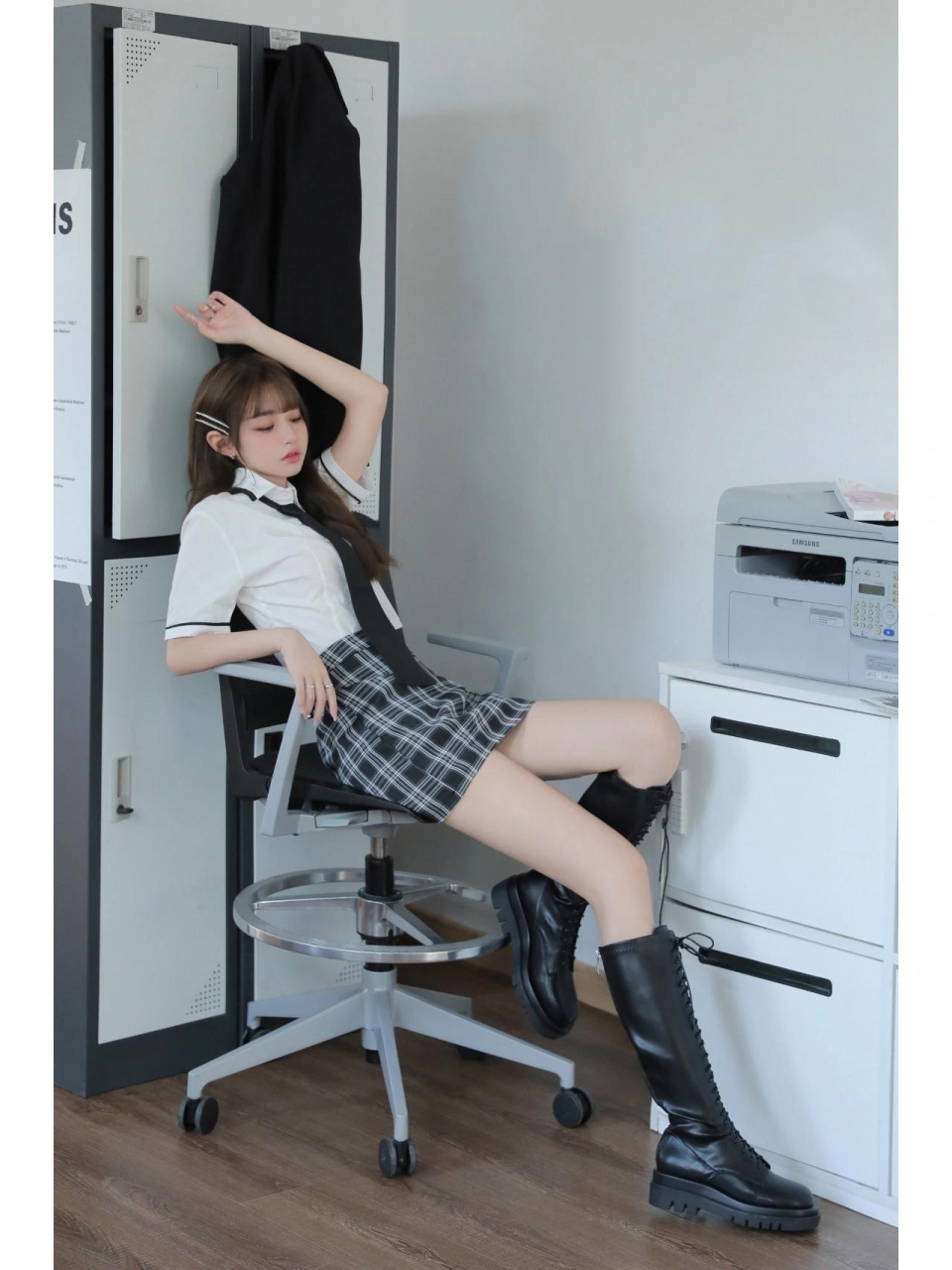 性感jk制服学妹 哔哩哔哩