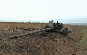 传承到现在的反坦克炮——T12/MT12 100mm反坦克炮 - 哔哩哔哩