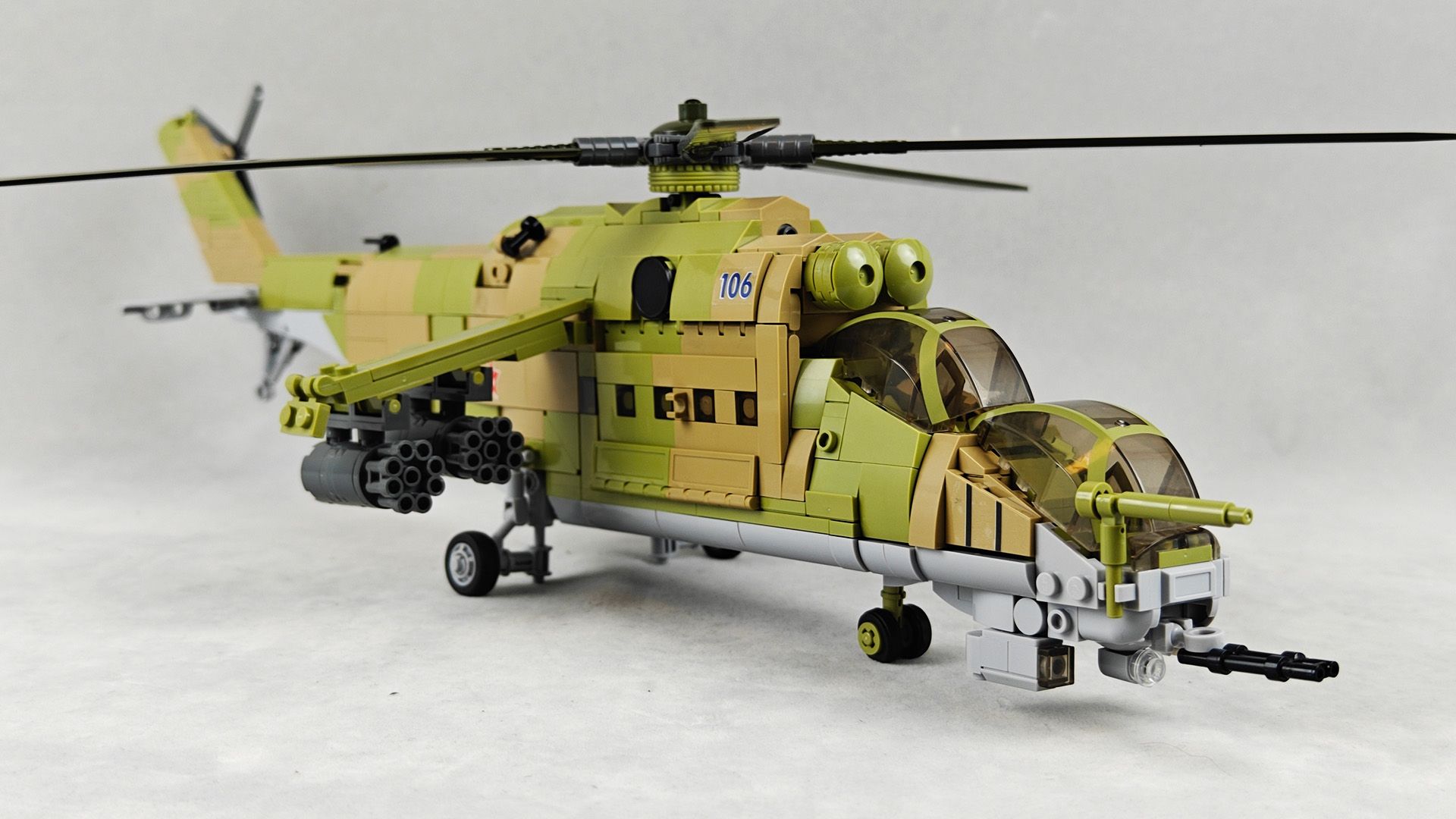 这次够“劲”吗？小鲁班积木Mi-24直升机小测 - 哔哩哔哩