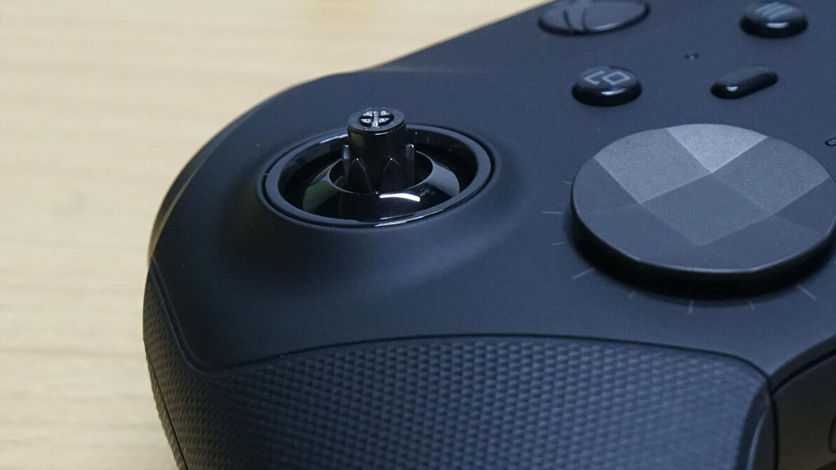 微软精英手柄2代评测 继续引领行业标准 - 哔哩哔哩