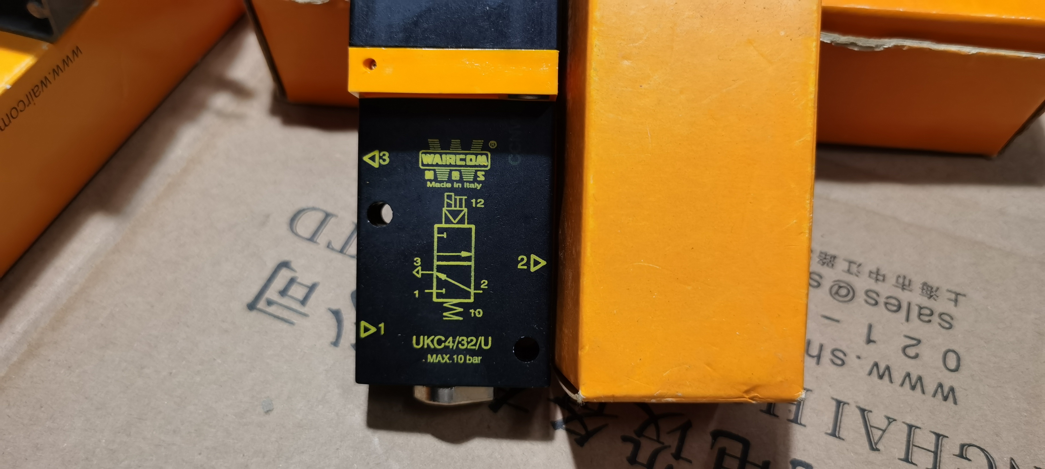 WAIRCOM线圈UKC432U线圈UKCA8U线圈UKCA8在工业设备中的应用 - 哔哩哔哩