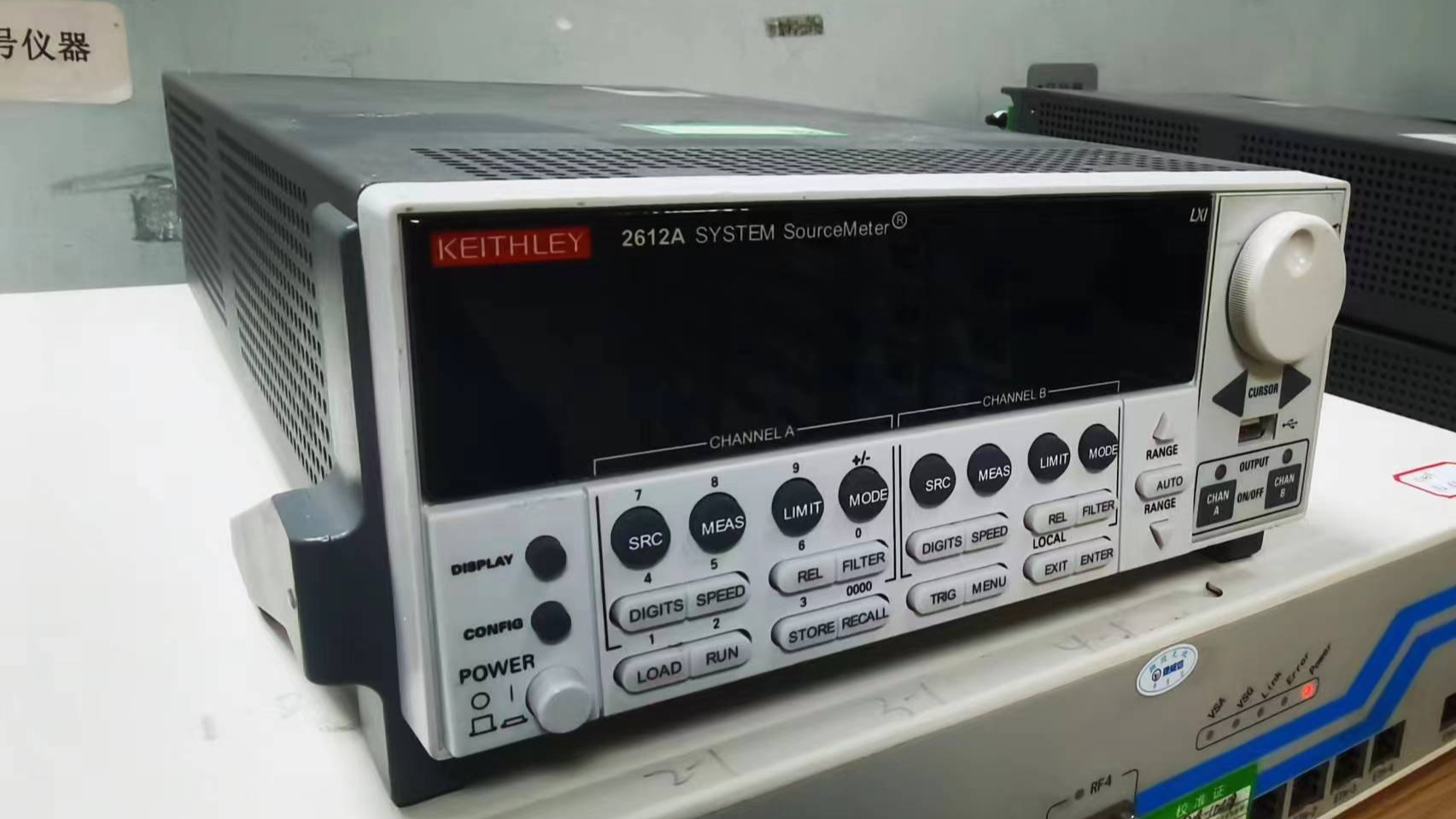 吉时利keithley 2612A数字源表 - 哔哩哔哩
