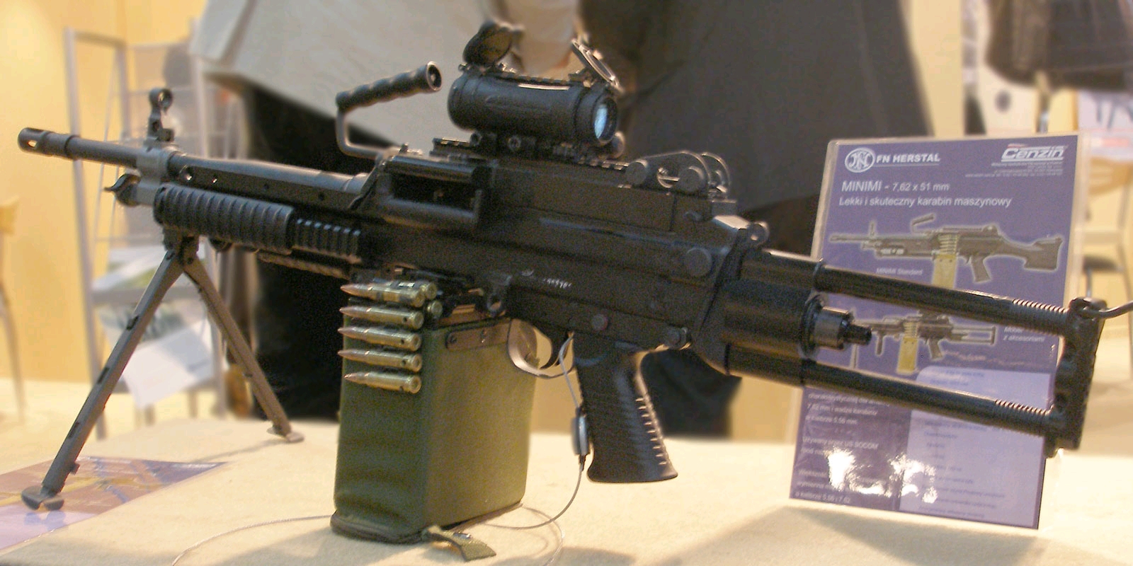 [轻武器科普] FN Minimi 7.62/MK3机枪简介 - 哔哩哔哩