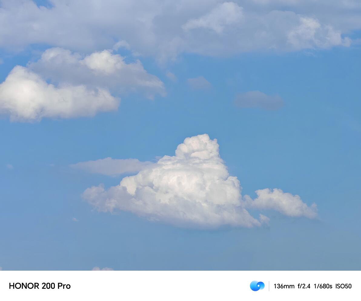 不吹不黑，荣耀200Pro使用一个月，对比荣耀100Pro说说真实感受 - 哔哩哔哩