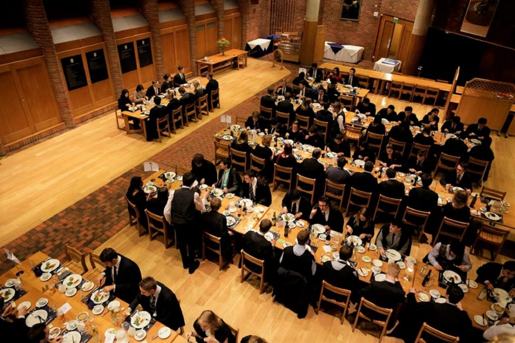 剑桥之Robinson罗宾逊学院 - 哔哩哔哩