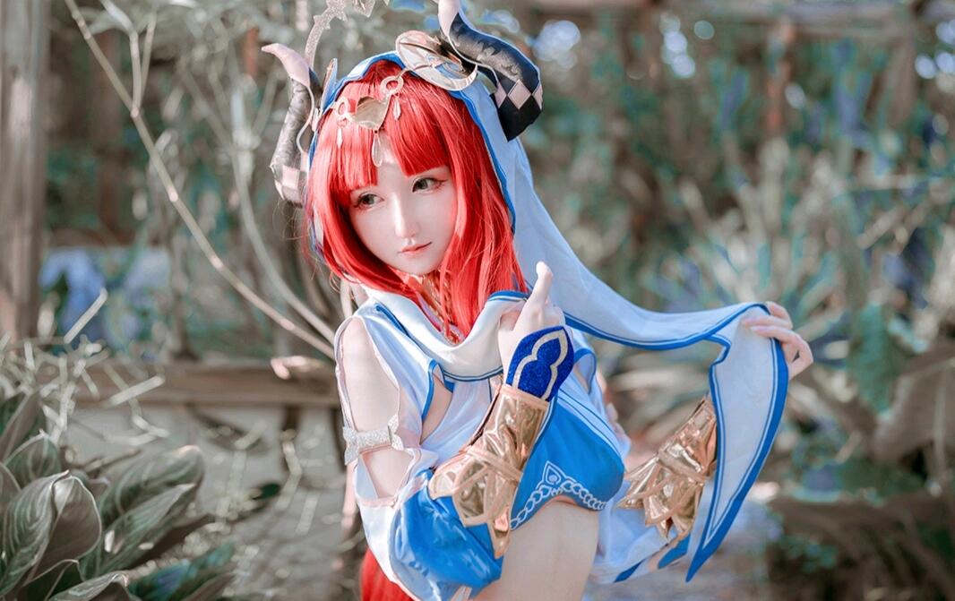 越南人气coser「Kuuko W」展示了Nyi Lo在《Genshin Impact》中的cosplay - 哔哩哔哩