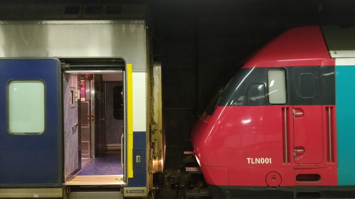 历史悠久的特区列车——广/肇九直通车，KTT和广铁RZ25T（结尾含DF11G本务的肇九特写) - 哔哩哔哩