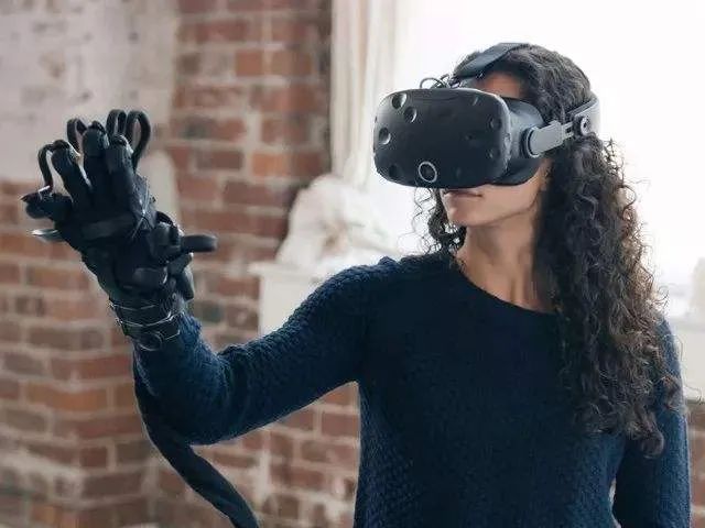 2022全球领先VR触觉技术创新：(1)气动触觉 - 哔哩哔哩