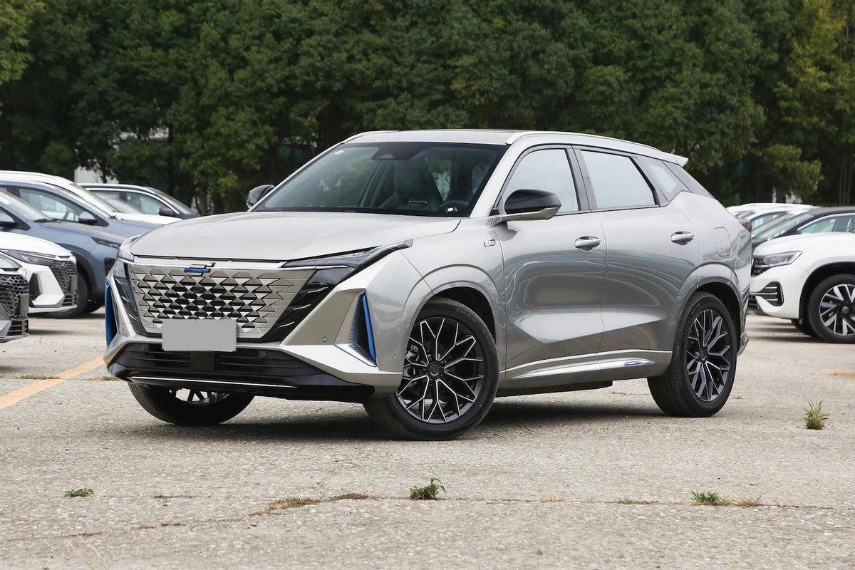 超级混动实力PK，银河L7与欧尚Z6智电iDD，用户该如何选？ - 哔哩哔哩