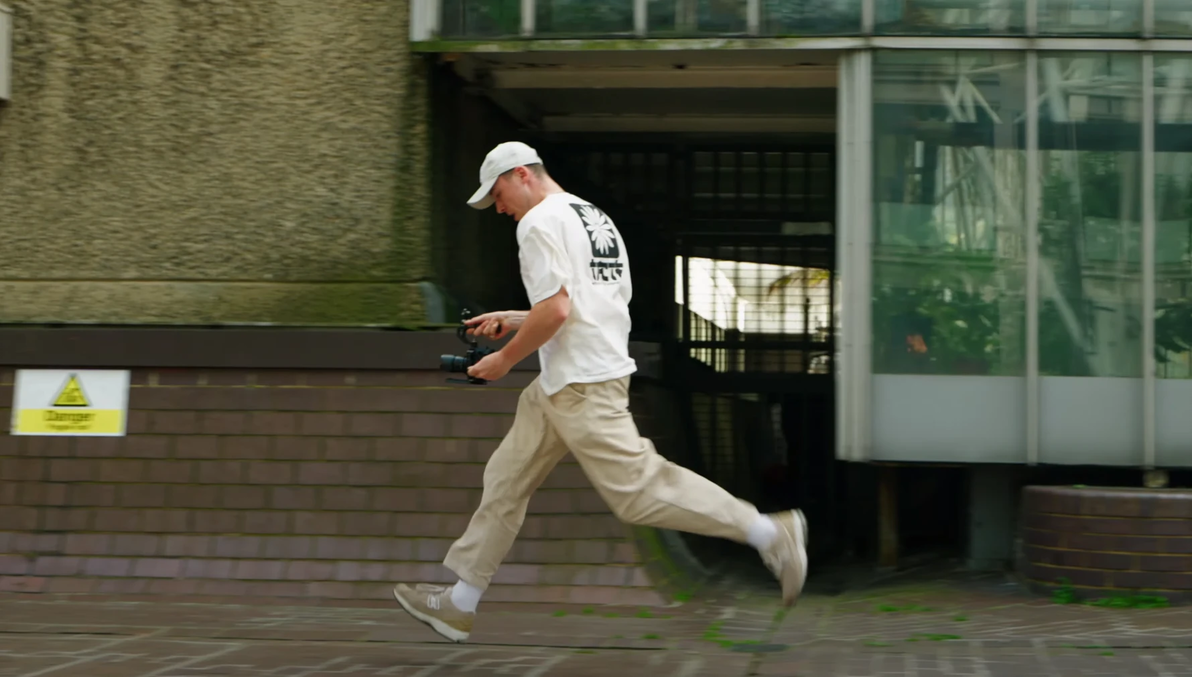 S5M2还是S5M2x？松下全画幅新机怎么选？看完秒懂 - 哔哩哔哩