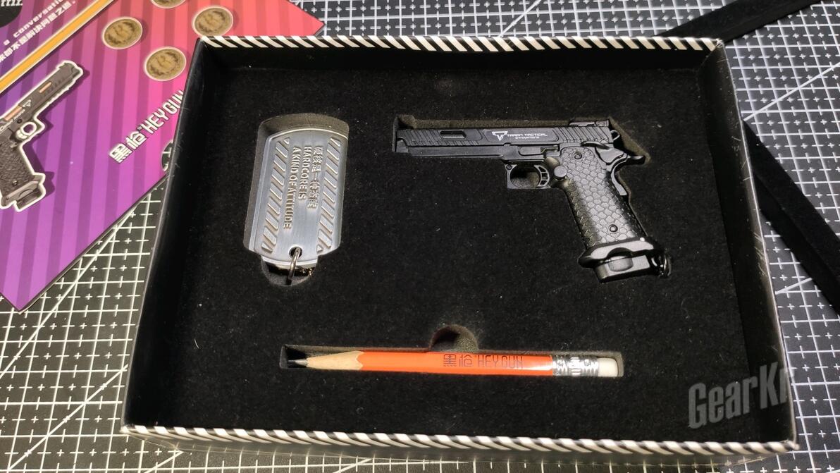 欲要和平，必先有把TTI2011——HEY GUN TTI2011挂饰测评 - 哔哩哔哩