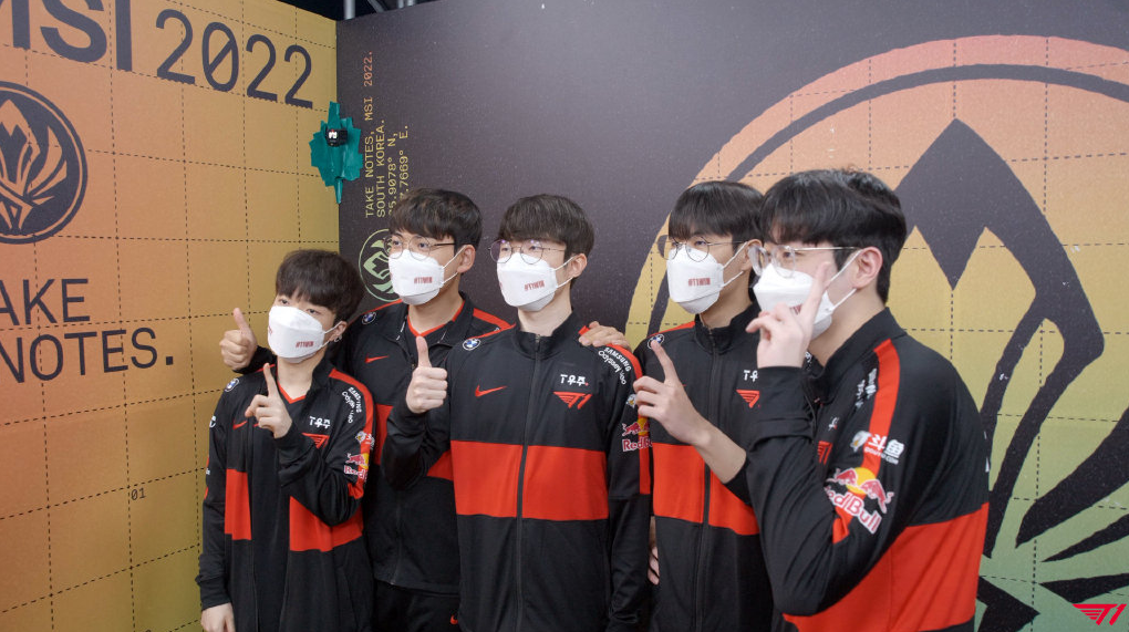 GimGoon直播：T1、RNG中单差距大，只有Zeus是尽力局！ - 哔哩哔哩