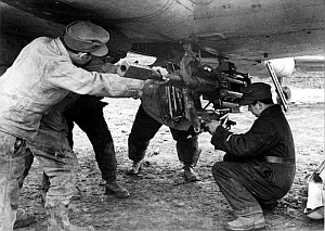 我们要用这个保卫德意志的领空——德国mk103 30mm机炮 - 哔哩哔哩