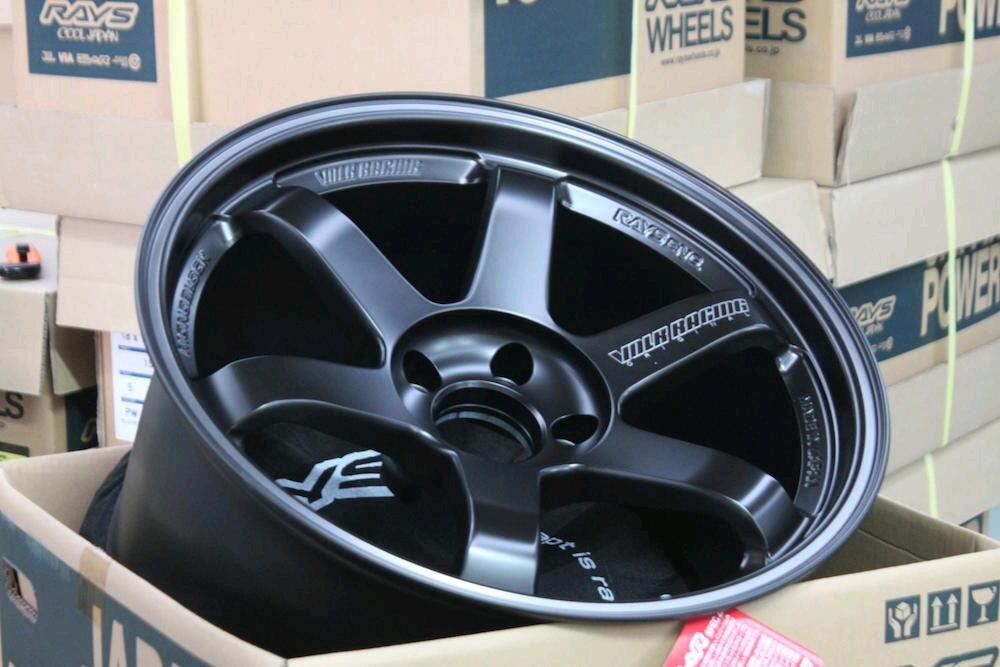 那些RAYS TE37特别版本 - 哔哩哔哩