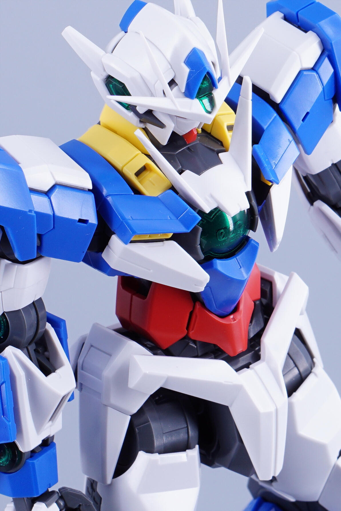 【评测】万代MG OOQ全刃式 - 哔哩哔哩